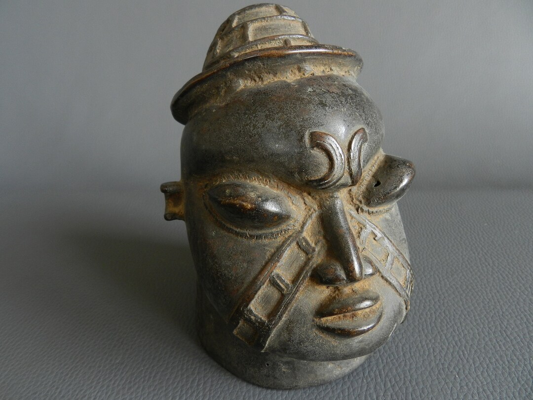 Head Warrior Bronze Oba Ife Face Gashes, Edo Yoruba Hat, Antic ...