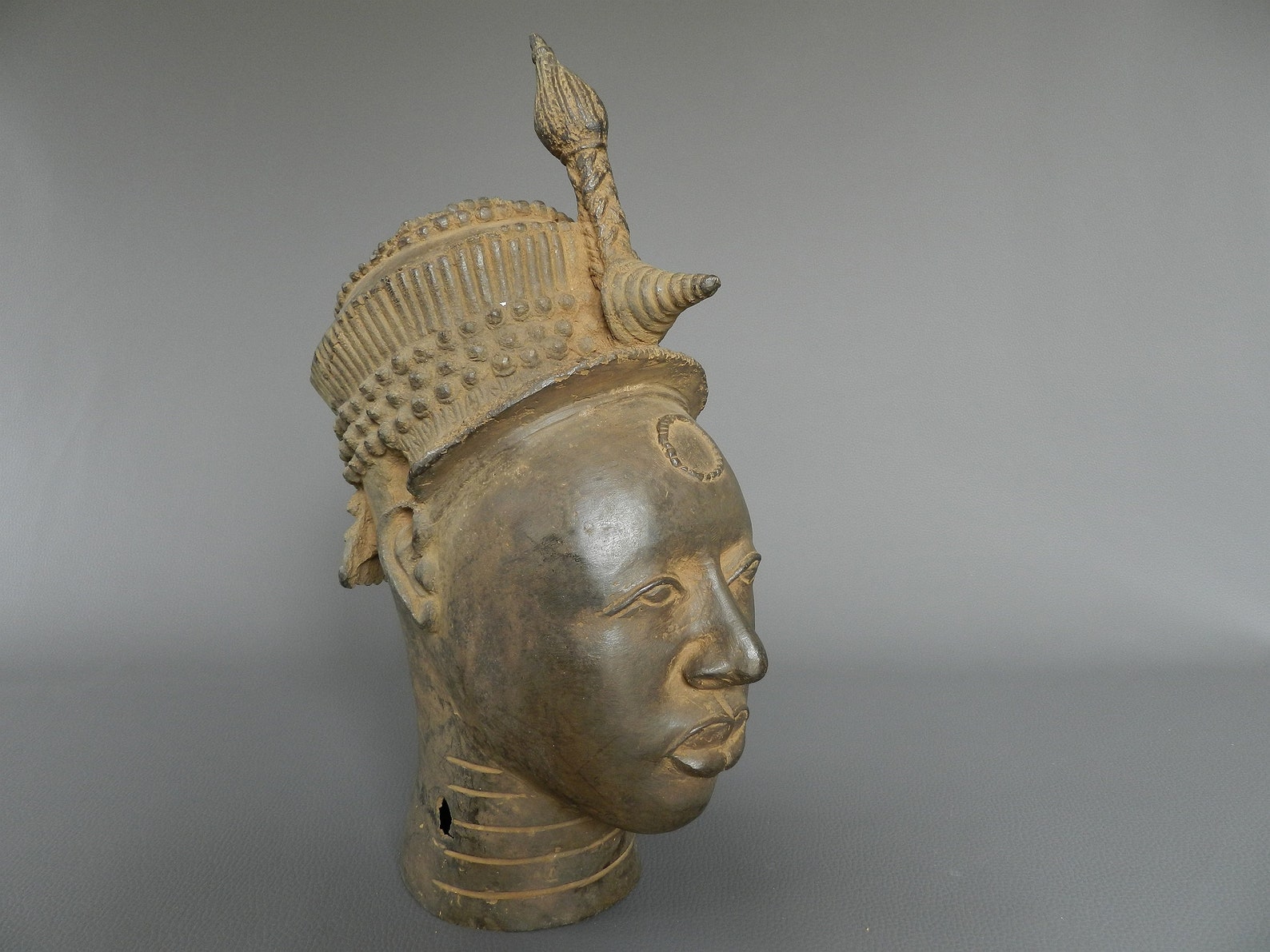 Head Bronze Sculpture Ife Edo, Commemorative Head Bronze Crown and Ita ...