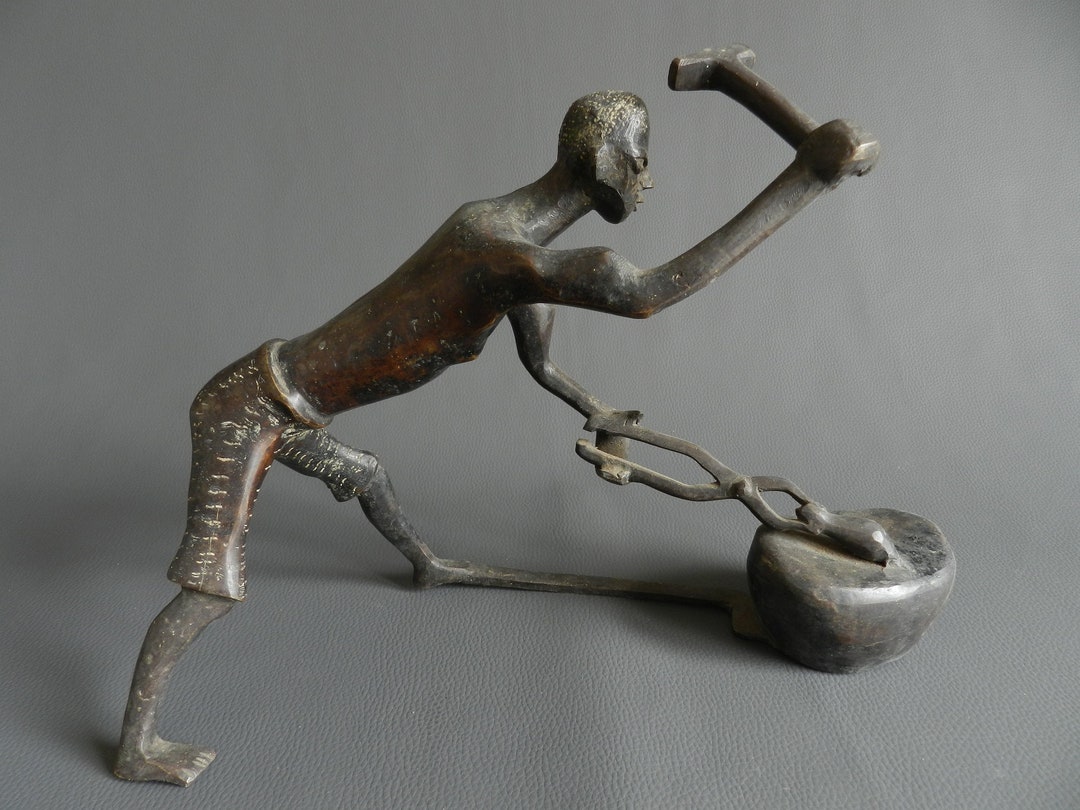 Bronze Sculpture of a Blacksmith, Realistic Yoruba Ife Bronze ...