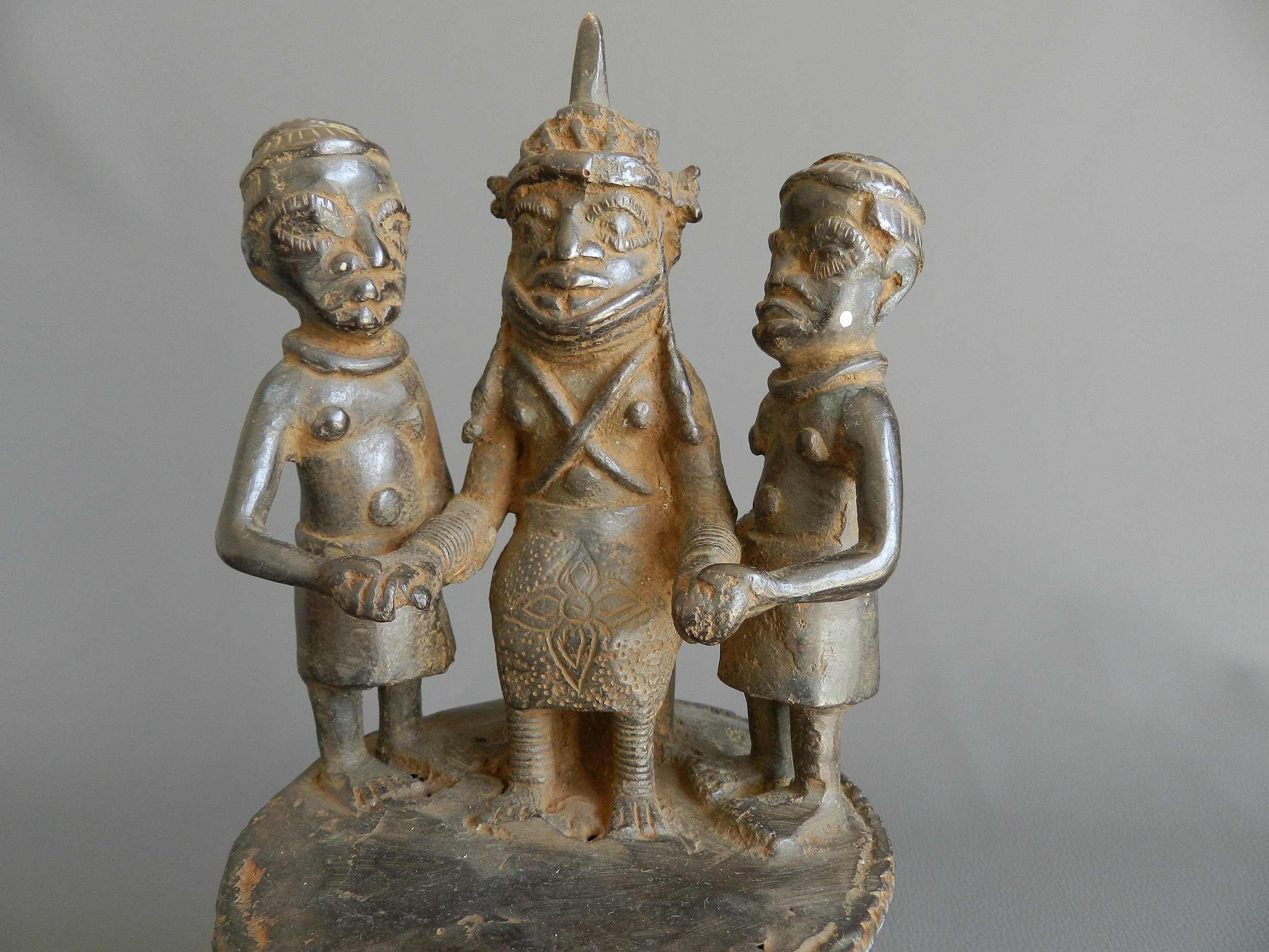 Hand Altar Ancestral Bronze Ife Edo Yoruba, Ife Oba Esigie Dignitary ...