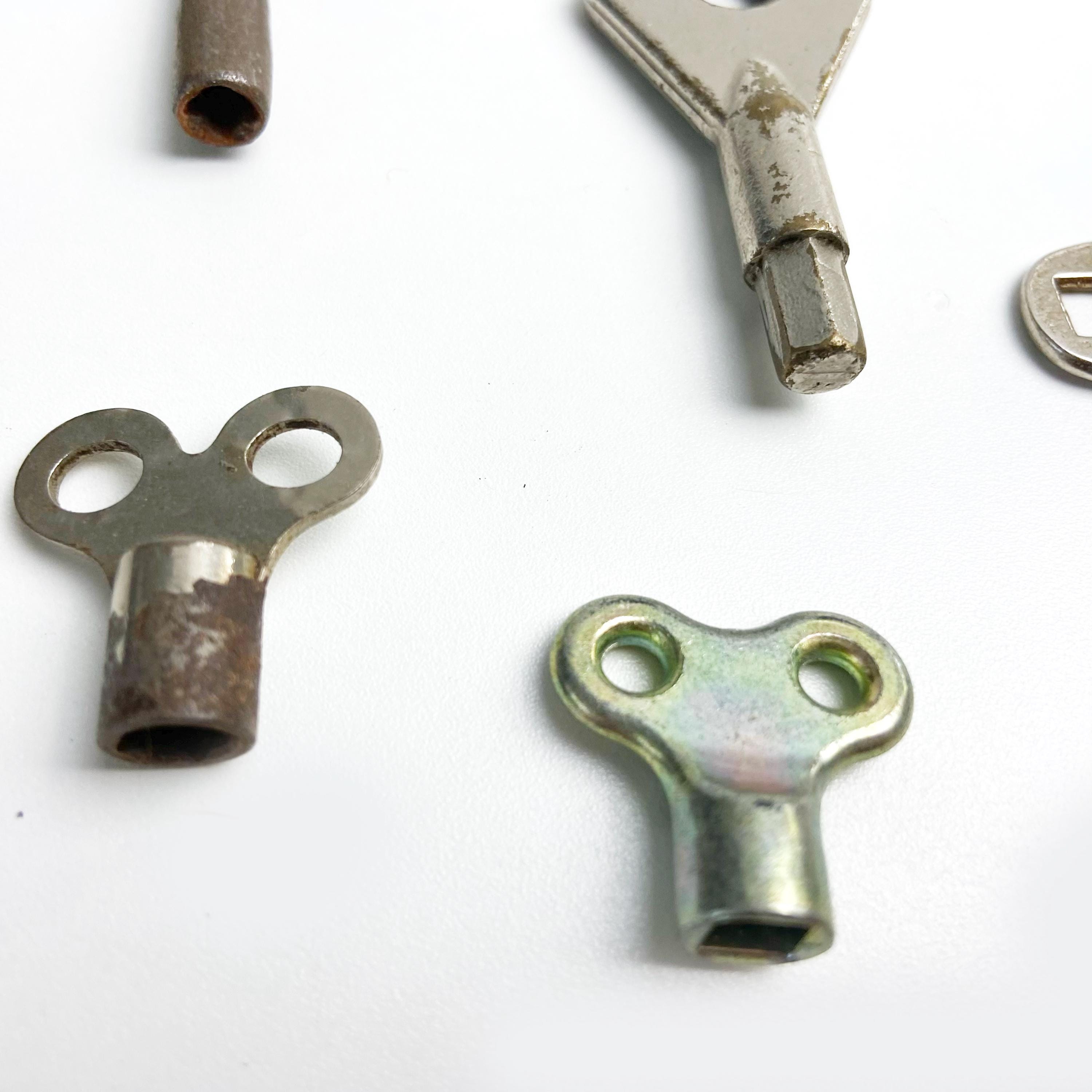 Set of 7 Old Dutch Antique Clock Keys | 30s - 70s | Art Deco Style ...