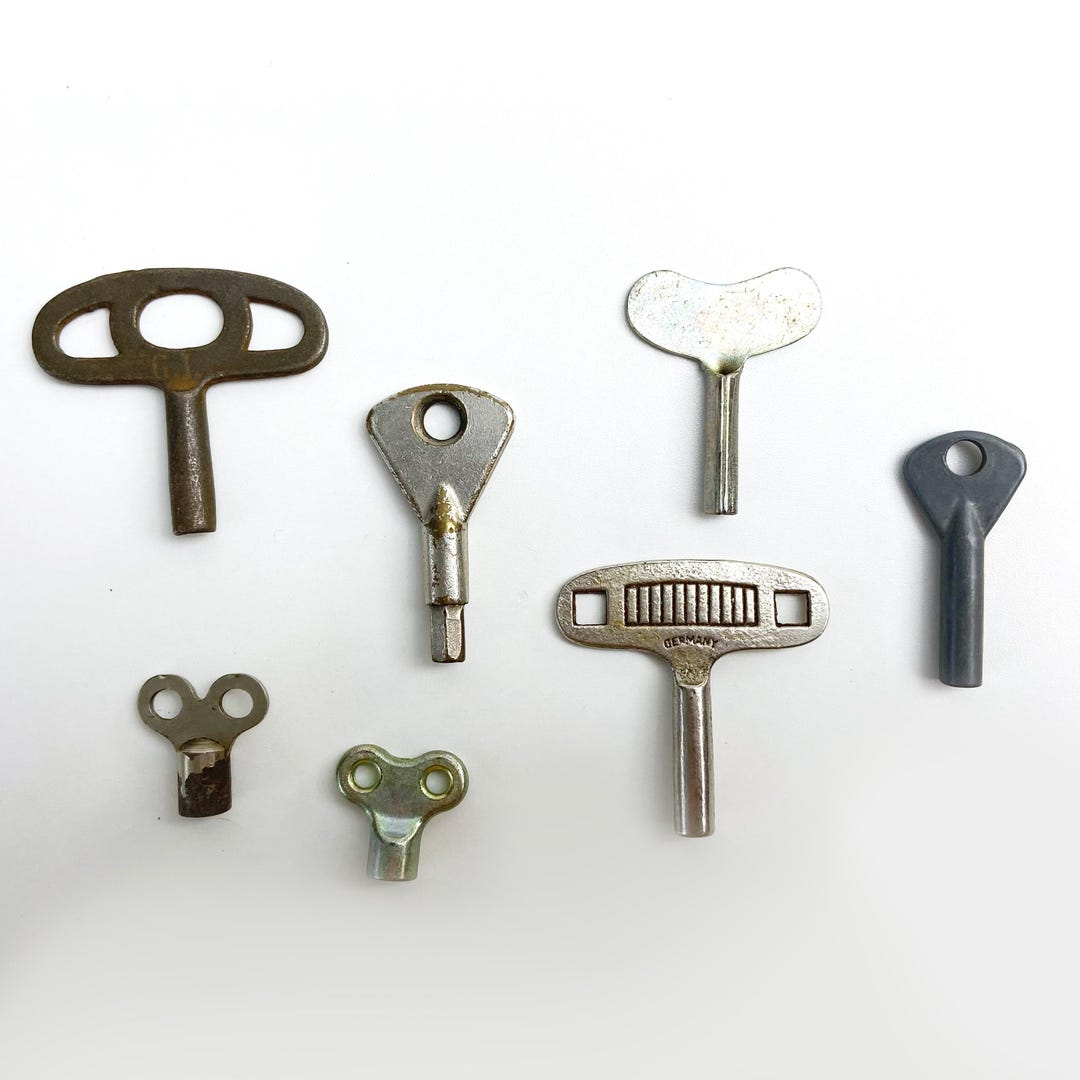 Set of 7 Old Dutch Antique Clock Keys | 30s - 70s | Art Deco Style ...