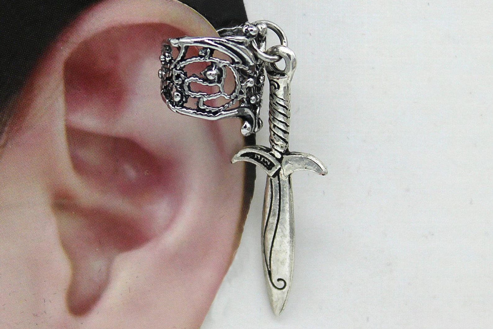 Ear Cuff Vintage Medieval Fantasy Elven Dagger - Etsy
