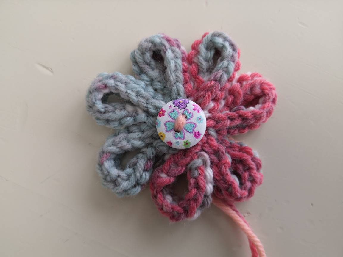 Hand knit flower knitted flowers knit flower applique | Etsy