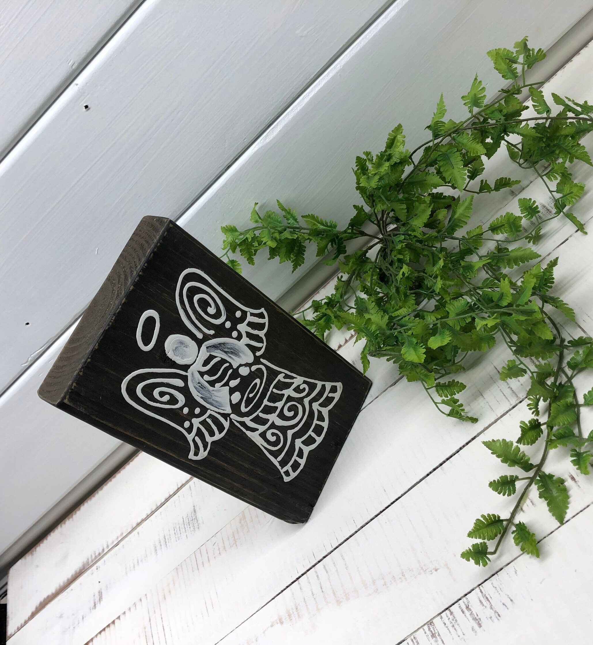 Farmhouse Angel, Rustic Wood Angels, Handpainted Texture Angels on ...