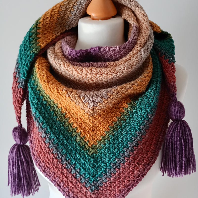 Triangle Mandala Scarf - Etsy UK