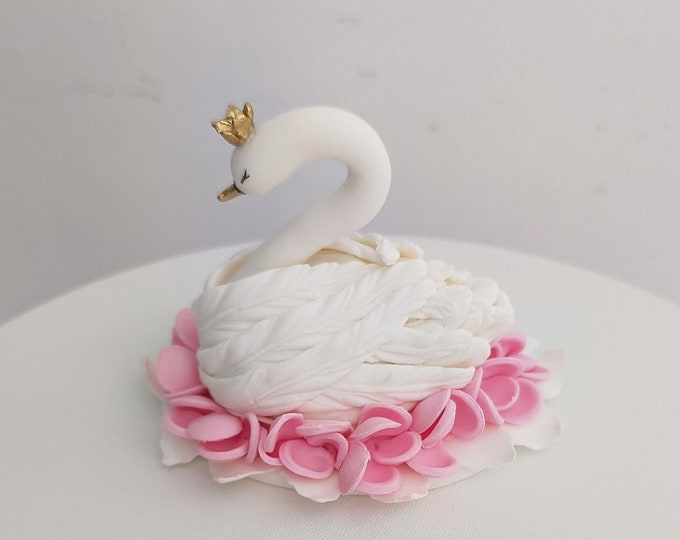 Swan Themed Fondant Cake - Etsy