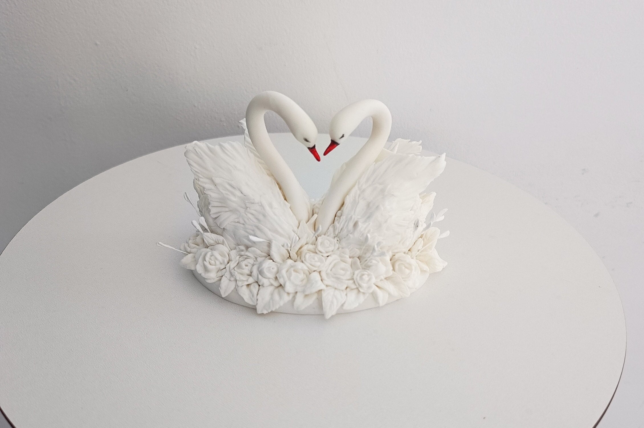 Pair of Swans Wedding Swans Paste Wedding Swans Topper for Wedding Cake ...