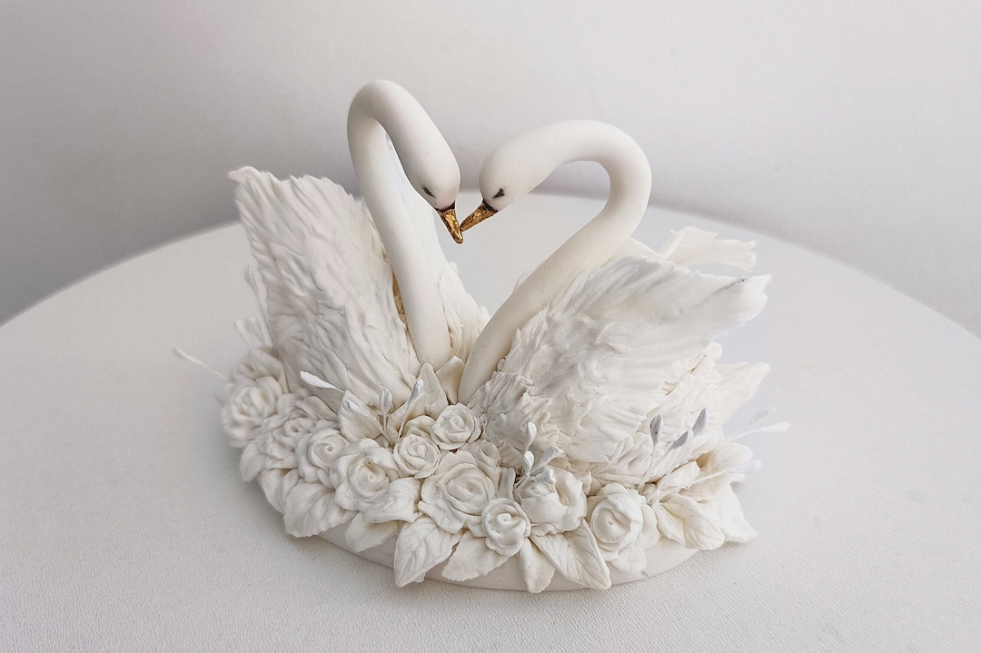 Pair of Swans Wedding Swans Paste Wedding Swans Topper for Wedding Cake ...