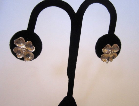 Circa 1950s Modernist Stuart Nye Sterling Silver Dogw… - Gem