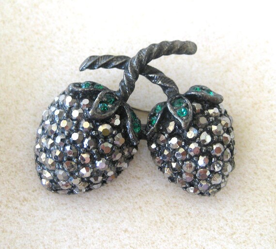 Weiss Marcasite and Green Rhinestone Berry Demi-parure: | Etsy