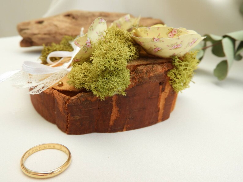 Vintage wedding rings in cottagecore style | Etsy