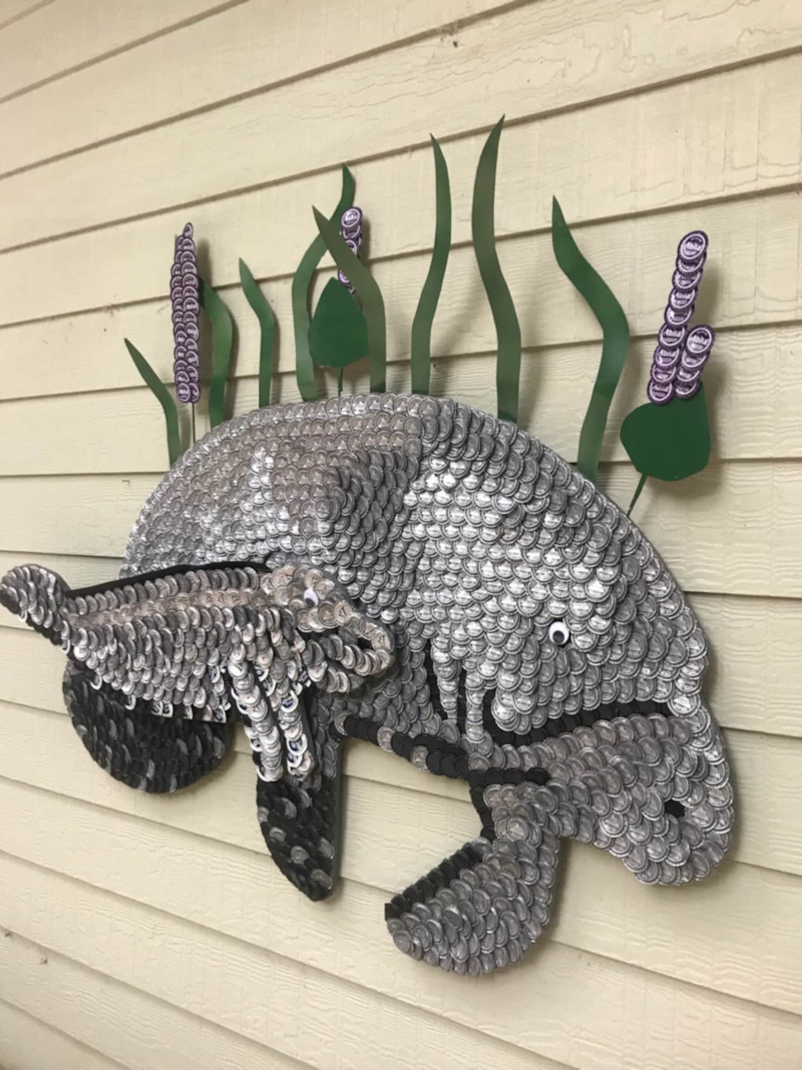 Bottle Cap Art - Manatee Mother & Baby **contact Tex @ (850) 294-1548 ...