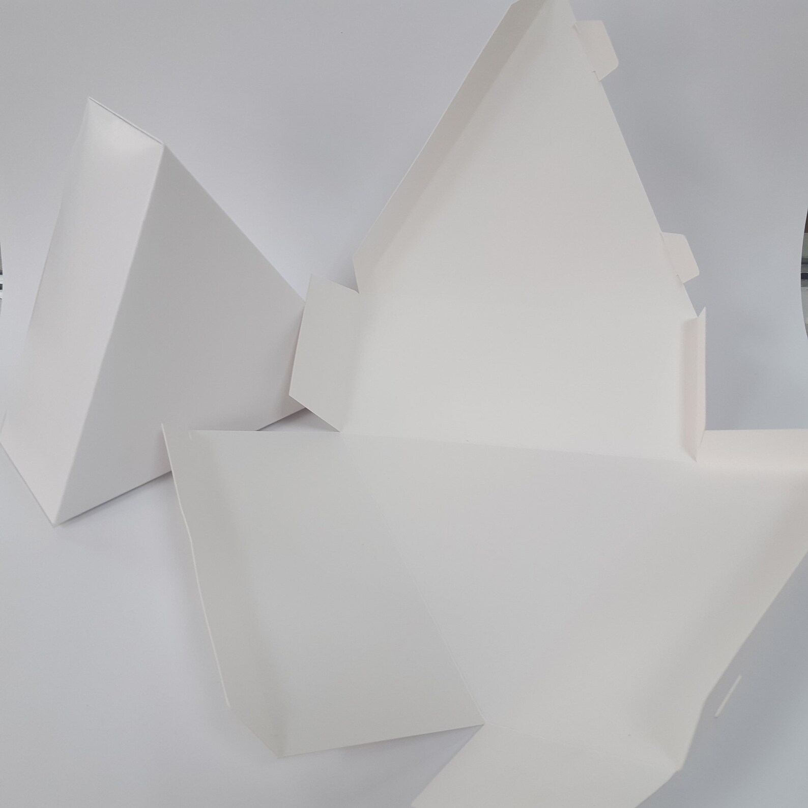 Triangle Box , Box Template , SVG, Ai, Eps, Pdf, Dxf, Laser Cut ...