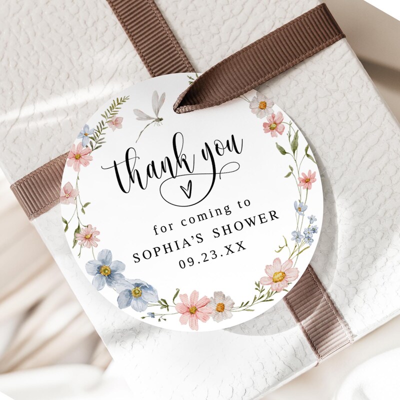 Round Gift Tags - 60+ Gift Ideas for 2025