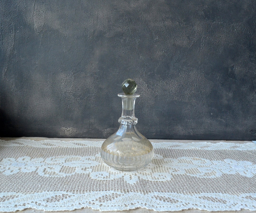 Small Clear Glass Decanter Wine Carafe Liquor Scotch Decanter - Etsy