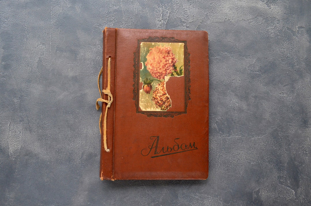 Retro Family Photo Album Organizer Old Memory Photo Book Postcard ...