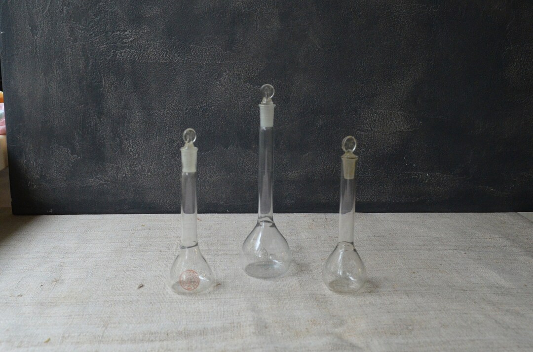 Set of 3 Clear Glass Small Bottle With Lid Miniature Medical Bottle ...