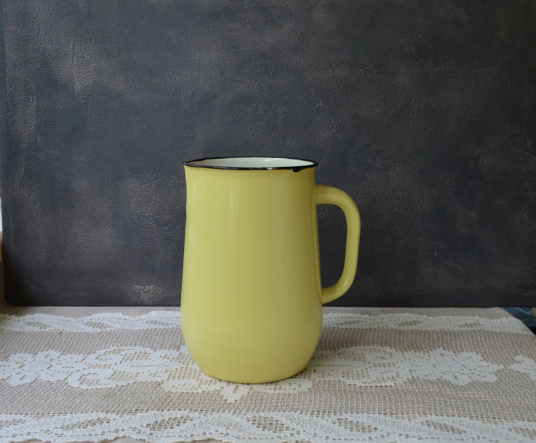 Yellow Enamel Pot Kitchen Storage Container Milk Jug Cream Can Water ...