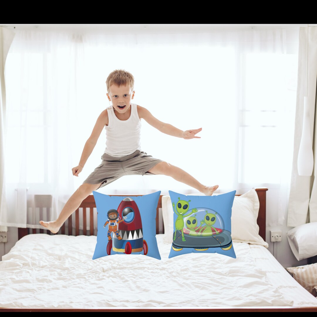 Space Travel Pillow Astronaut Universe Space Travel Youth Pillow Planet ...