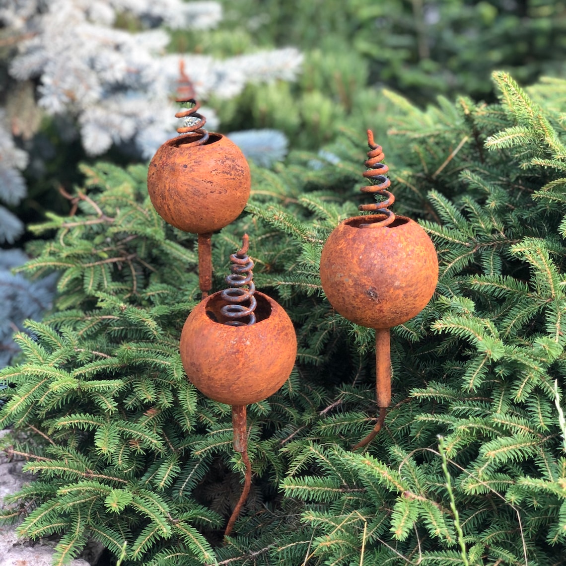 Rusty flowers set of 3 Rustic garden decor Metal garden | Etsy