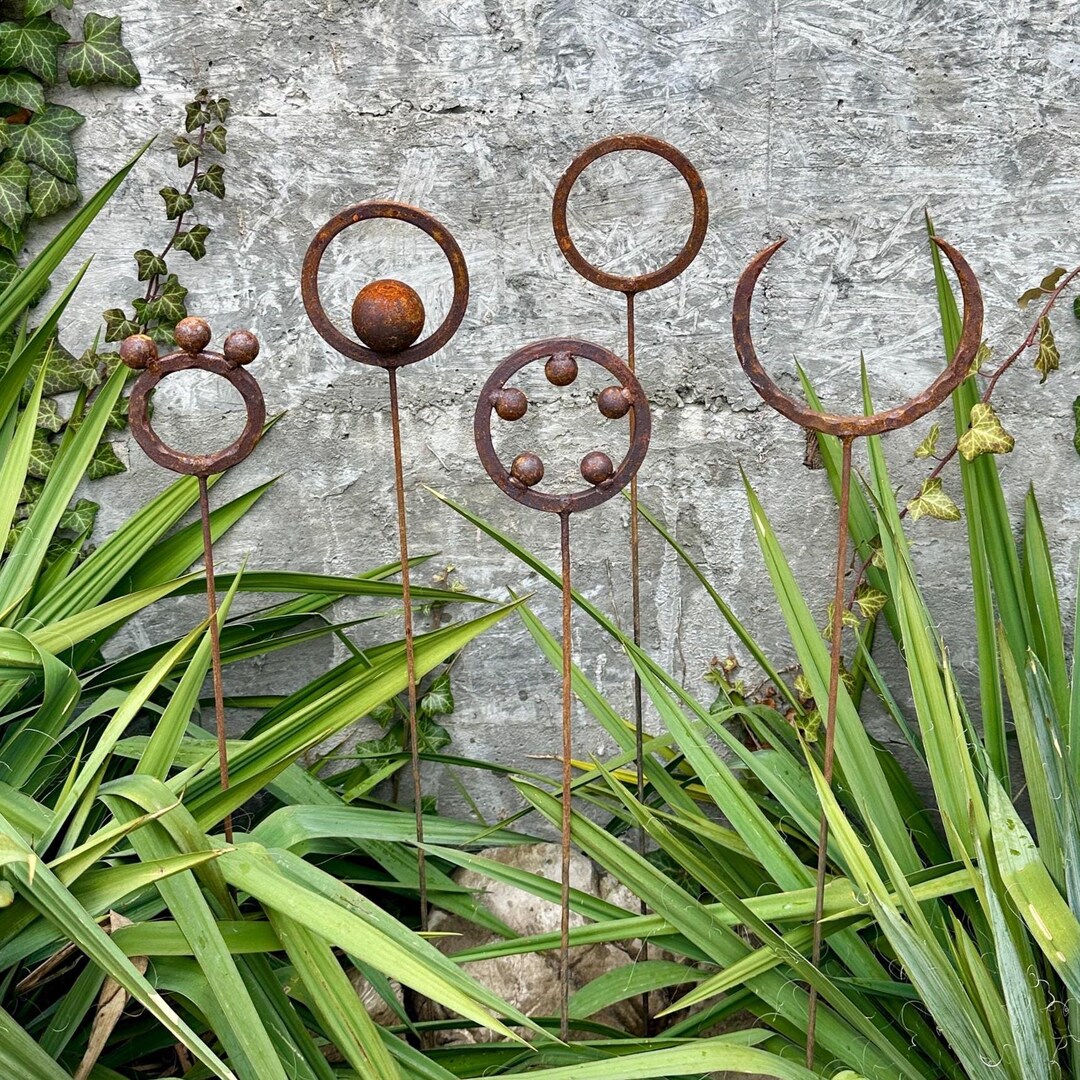 Rusty Finials Set of 5, Garden Stakes, Metal Garden Decor, Metal Yard ...