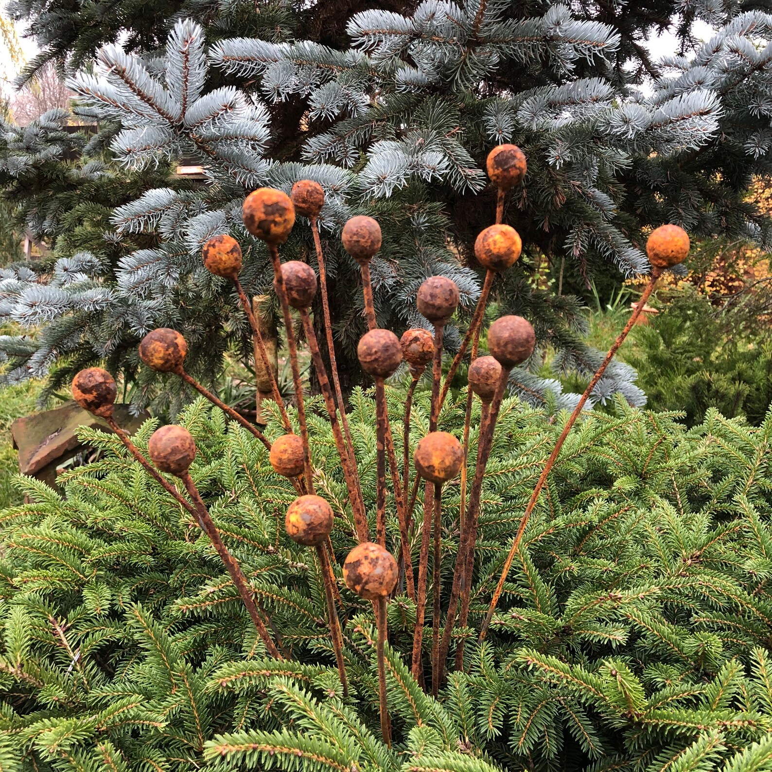Rusty Flowers Set of 20, Metal Flower Garden Decor Yard Art, Outdoor ...