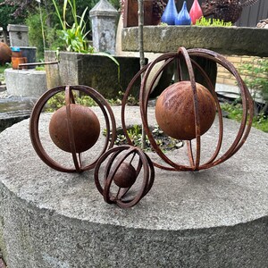 Set of 3 Rusty Metal Spheres Outdoor Garden Decor Zen Inspired Yard Art ...