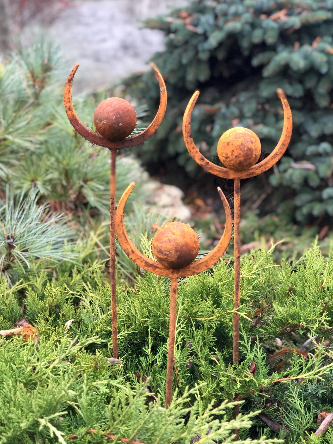 Set of 3 Rusty Metal Garden Stakes Rustic Finials Outdoor Yard Art ...