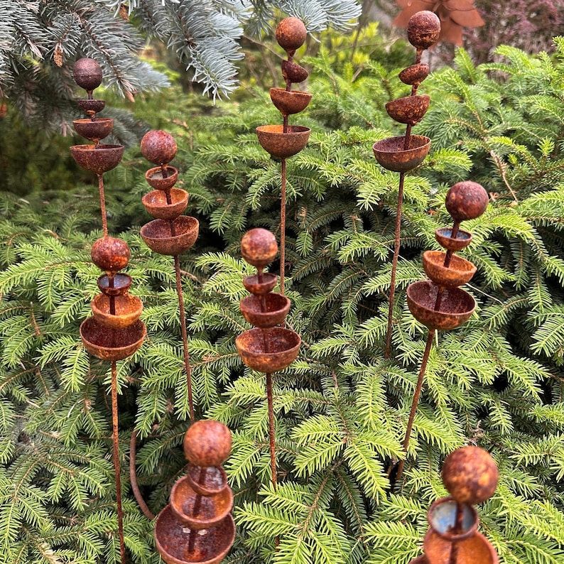 Set of 9 Rusty Garden Pegs With Tiny Flowers, Rustic Yard Art, Metal ...