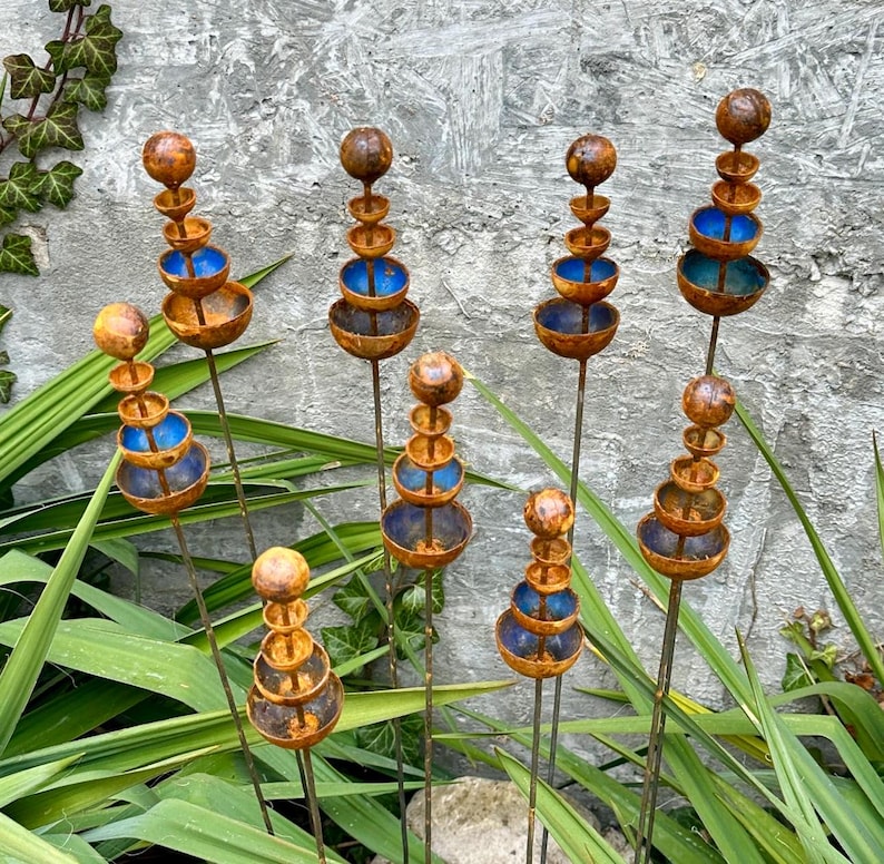 Set of 9 Rusty Garden Pegs With Tiny Flowers, Rustic Yard Art, Metal ...
