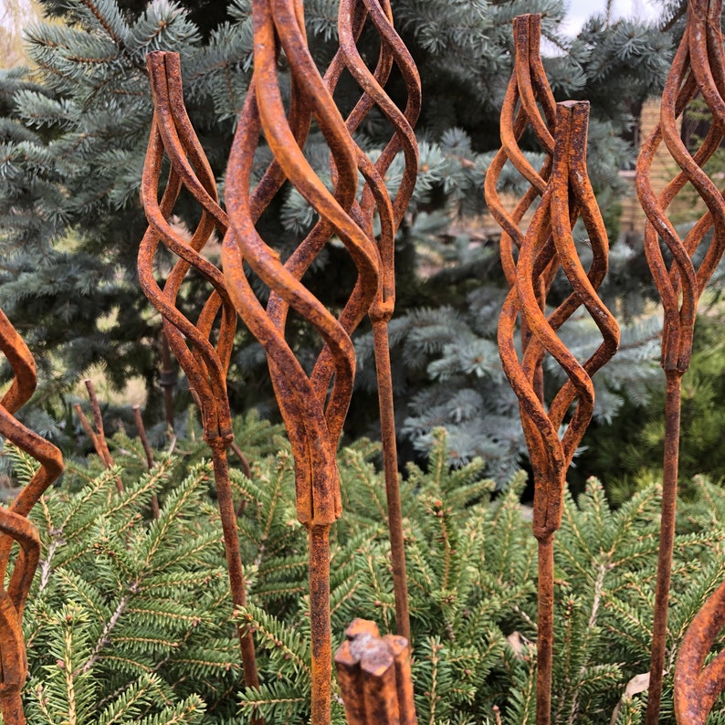 Rusty Flowers Set of 10 Metal Flower Garden Stake Metal | Etsy