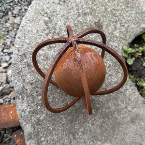 8’’ Rusty Metal Sphere – Outdoor Garden Decor, Weathered Steel Ornament ...