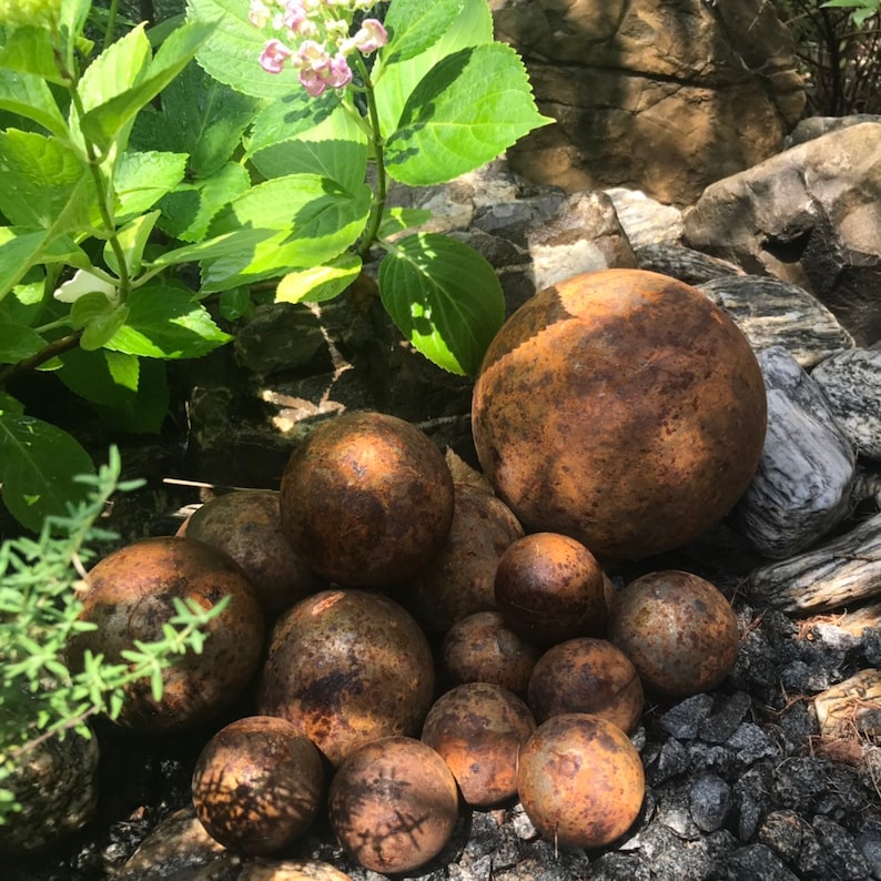 Rusty Metal Garden Balls Set, Rustic Corten Steel Yard Art, Lawn ...