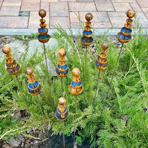 Set of 9 Rusty Garden Pegs With Tiny Flowers, Rustic Yard Art, Metal ...