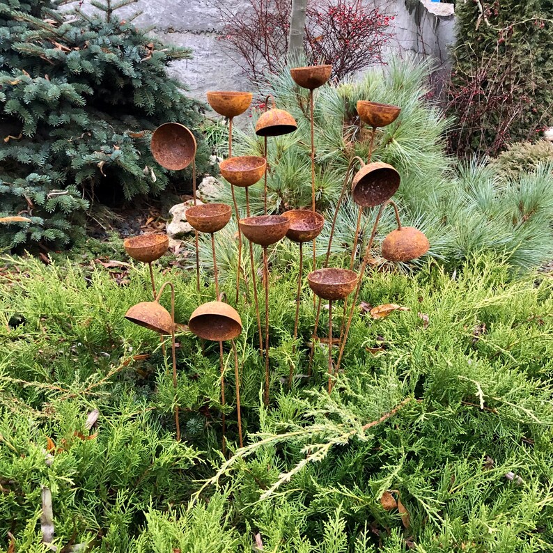 15 Rusty Flowers Cute Rusty Metal Flower Garden Decor Metal - Etsy