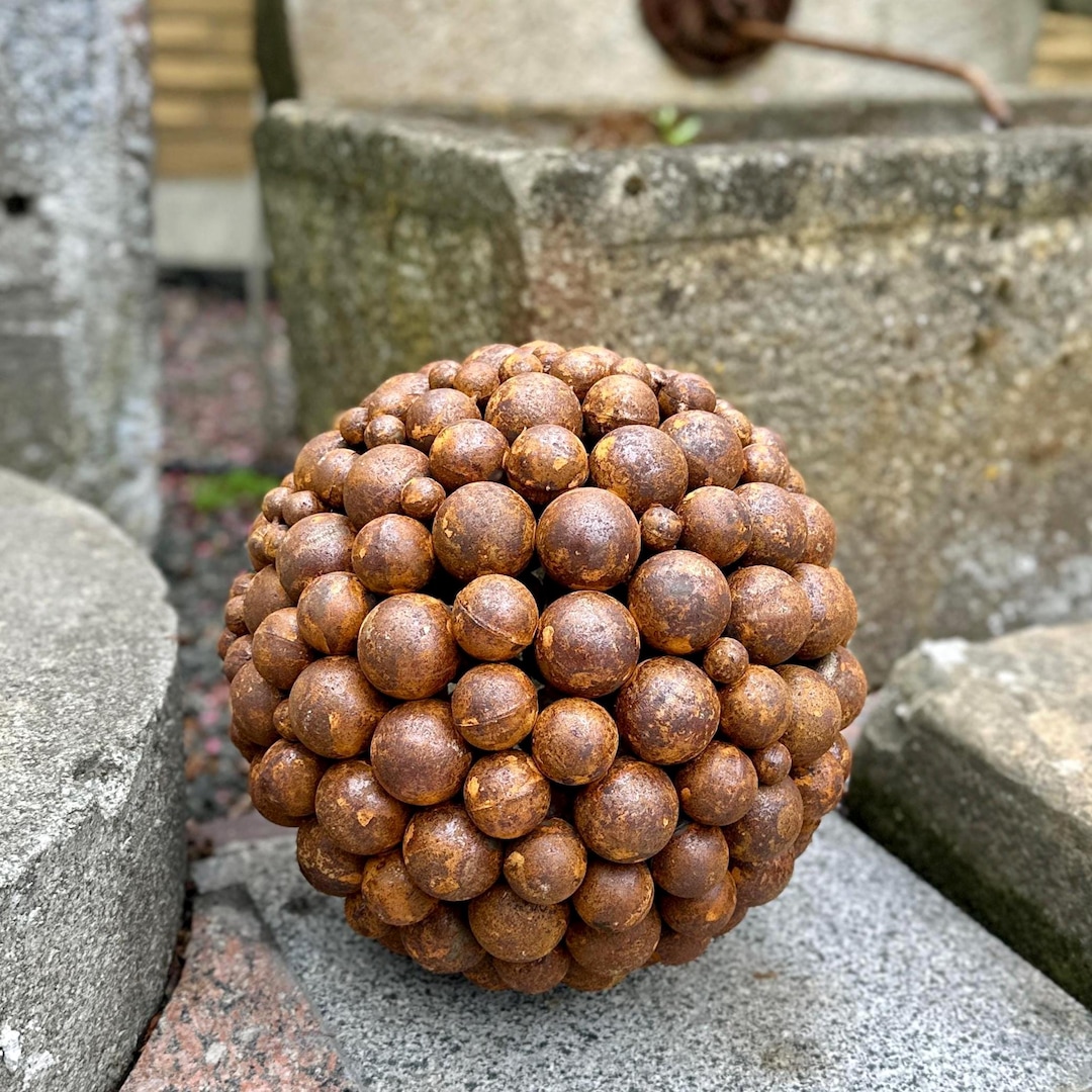 14ʼʼ Abstract Art Rusty Metal Sphere Outdoor Garden Decor - Add a Touch ...