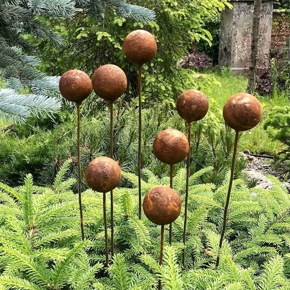 Rusty Flowers Set of 8 Flowers Garden Decor Metal Garden - Etsy