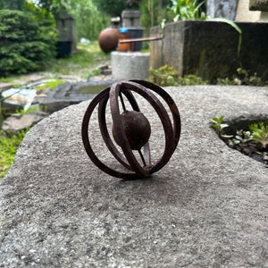 5” Rusty Metal Sphere – Outdoor Garden Decor, Weathered Steel Ornament ...