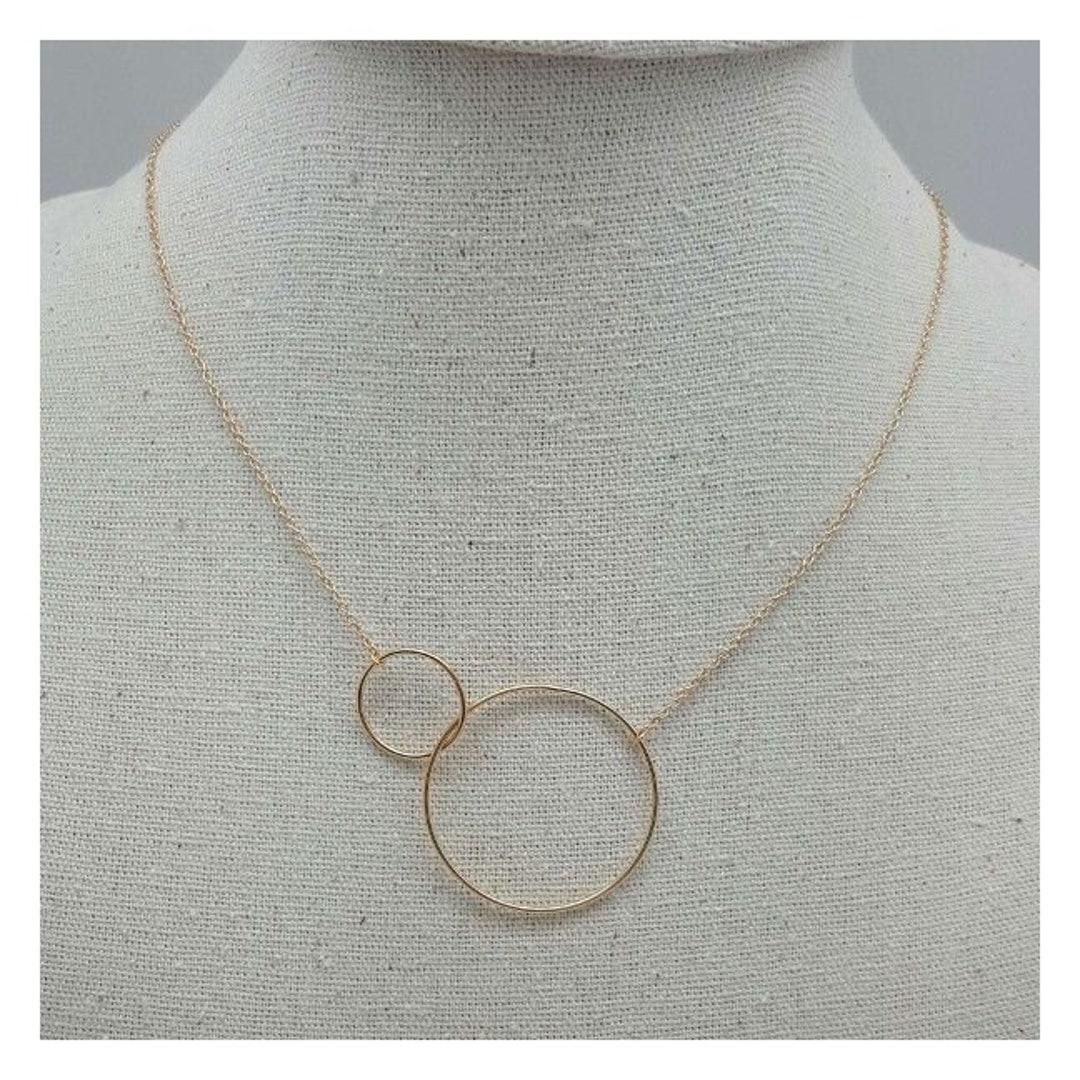 Interlaced Large Rings Necklace - Etsy