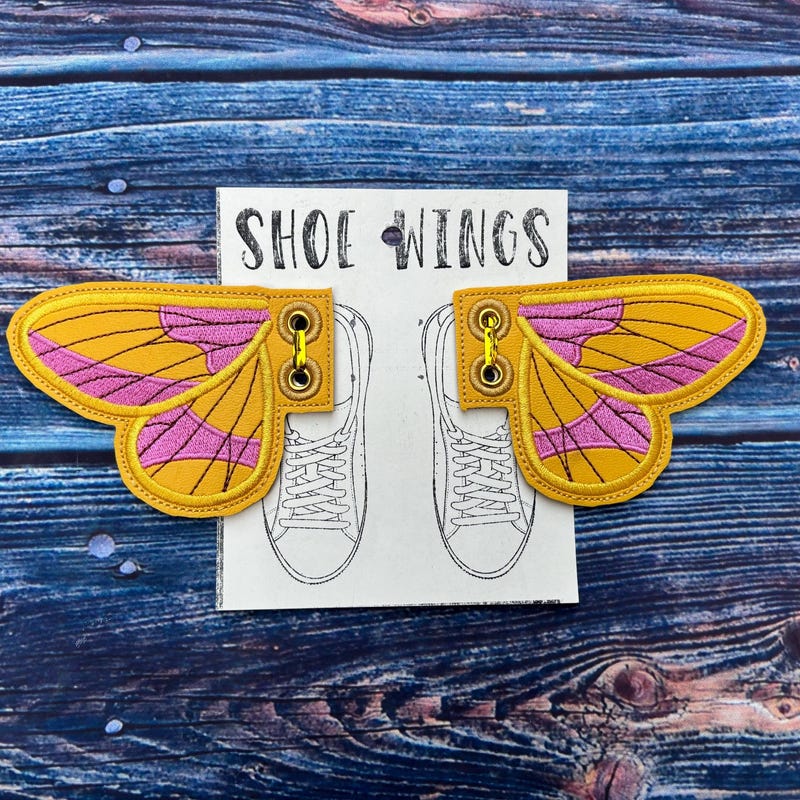 Rosy Maple Moth Hair Pins - Etsy Canada