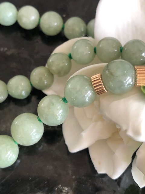 Vintage Green Jade Beaded Necklace 24 Jade and 14K Gold | Etsy