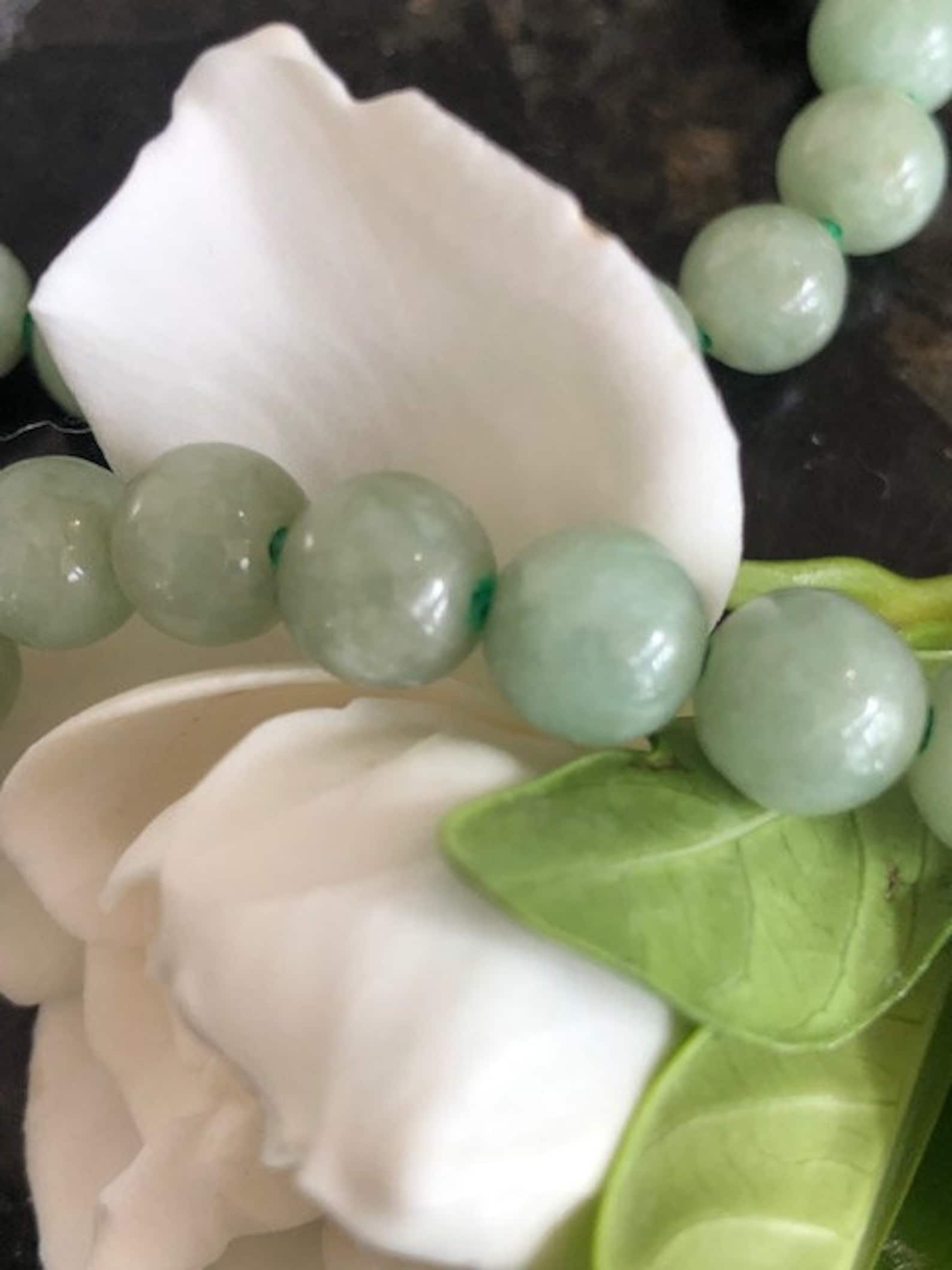Vintage Green Jade Beaded Necklace 24 Jade and 14K Gold | Etsy