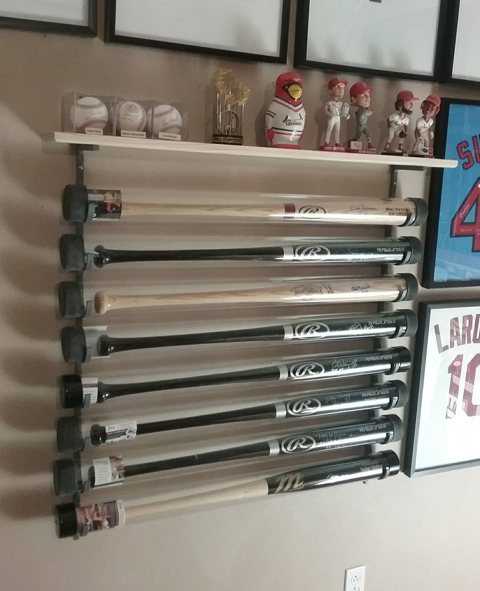 7bat metal Baseball Bat Display Rack w/ Wood Baseball Display - Etsy.de