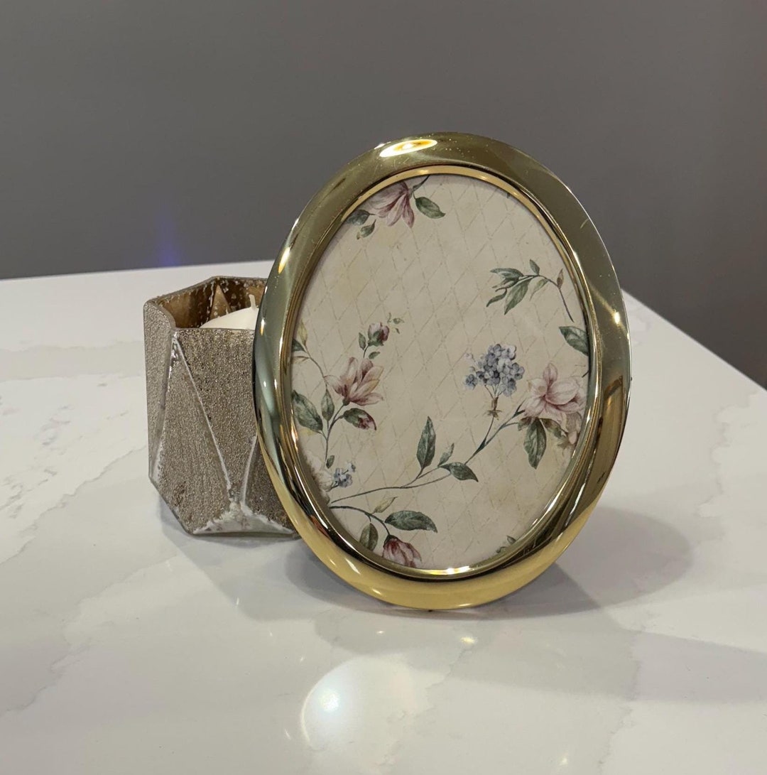 Vintage Brass 5x7 Oval Photo Frame, Gold Oval Frame Coquette/cottage ...