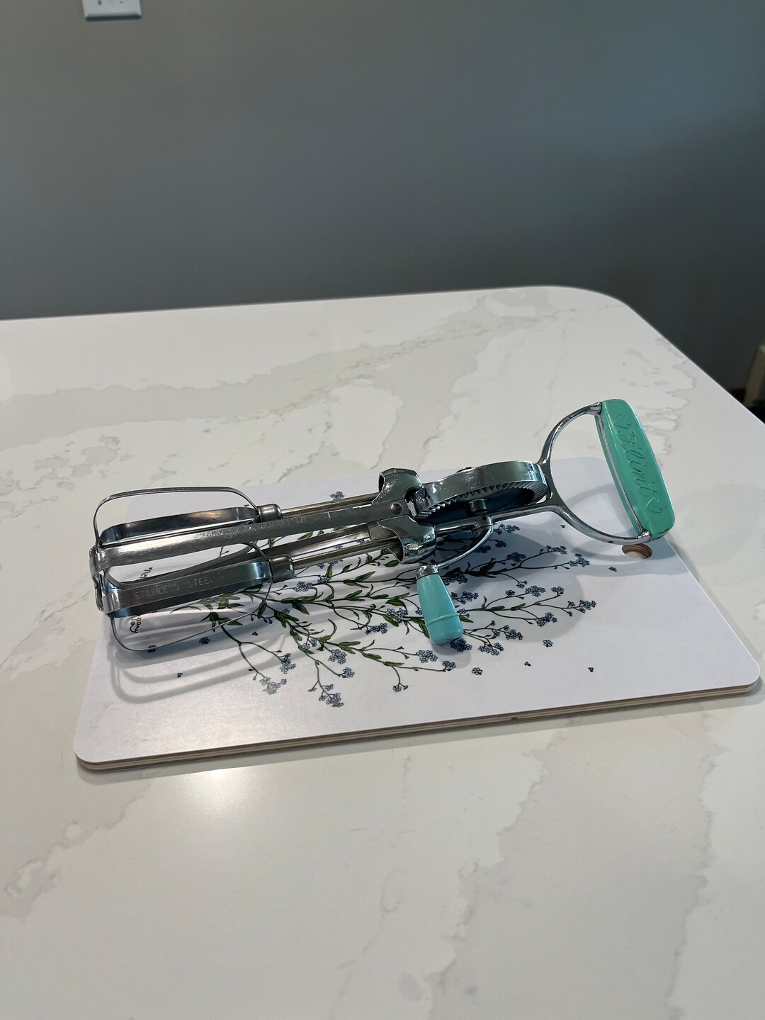 Vintage Ekco Flint Aqua Handle Hand Mixer/hand Crank/stainless Steel ...