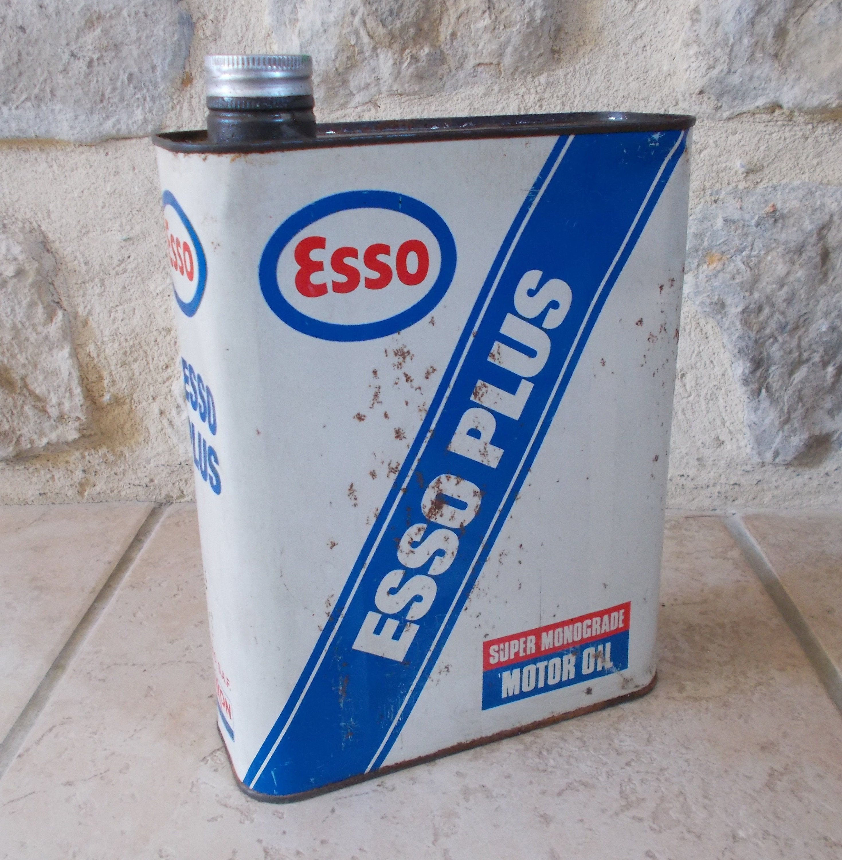 Vintage ESSO PLUS blue oil can tin France french auto old 2l | Etsy