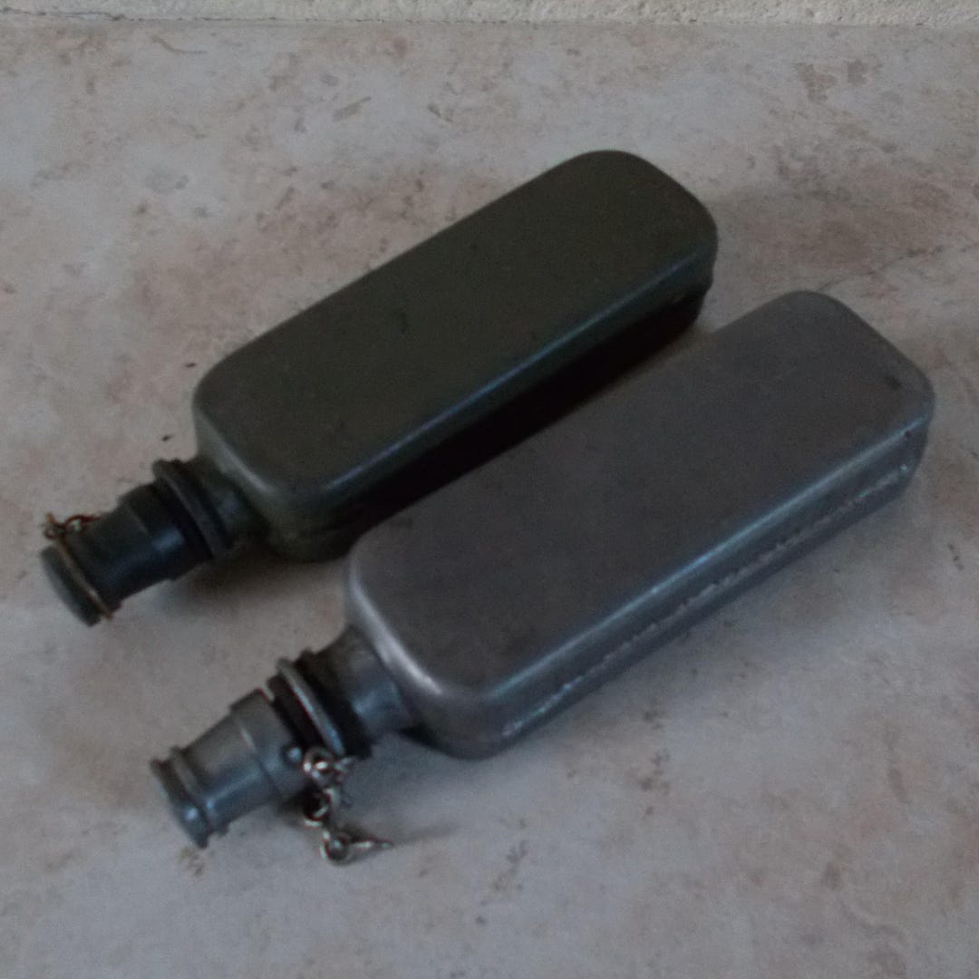 Lot of 2 Antique Oiler Oil Squirt Can France Military Vintage ...