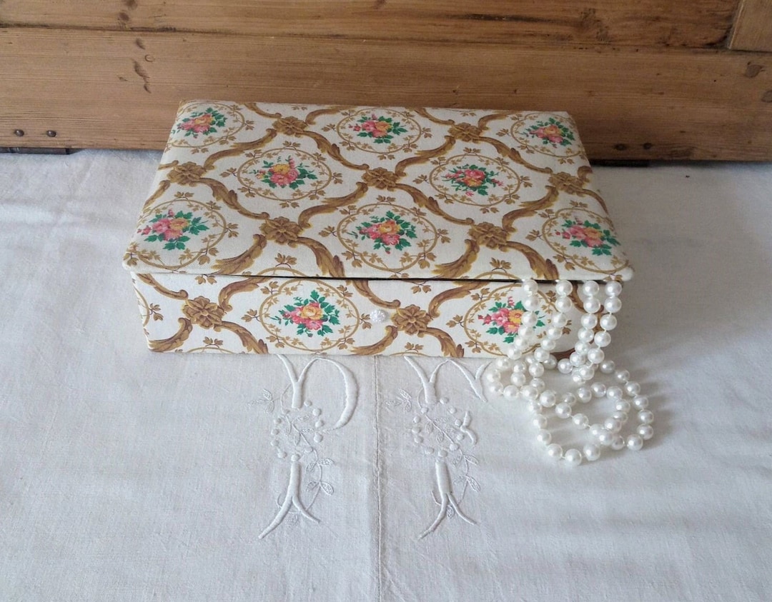 Old 1950s Box / Vintage Fabric Box / Antique French Jewelry Box ...