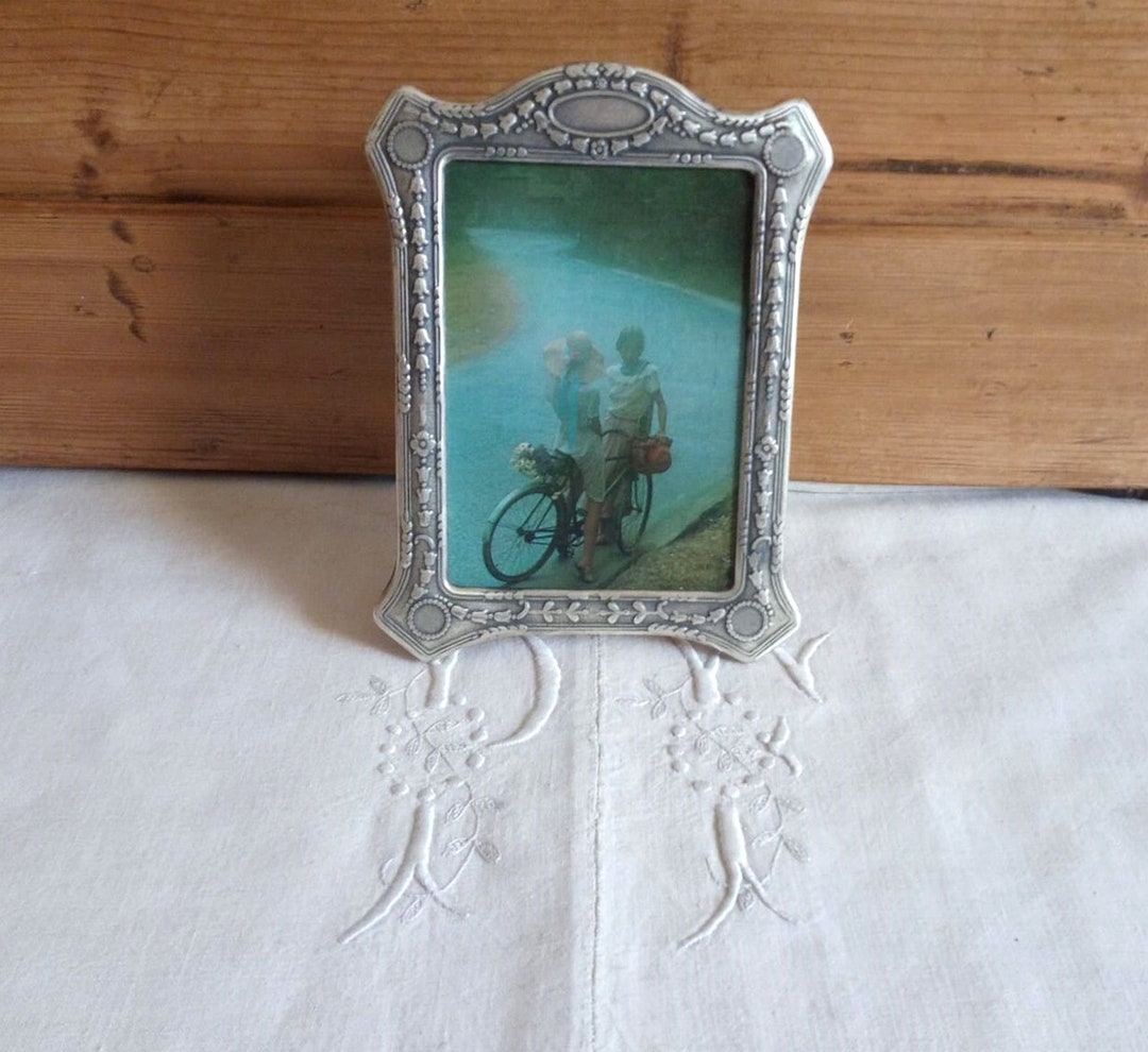 Small Old Frame of the 1970s / Vintage Metal Frame / 1970s Frame - Etsy